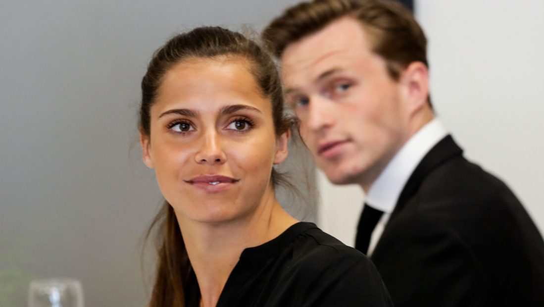 Det blir mye prat og dårlig humor